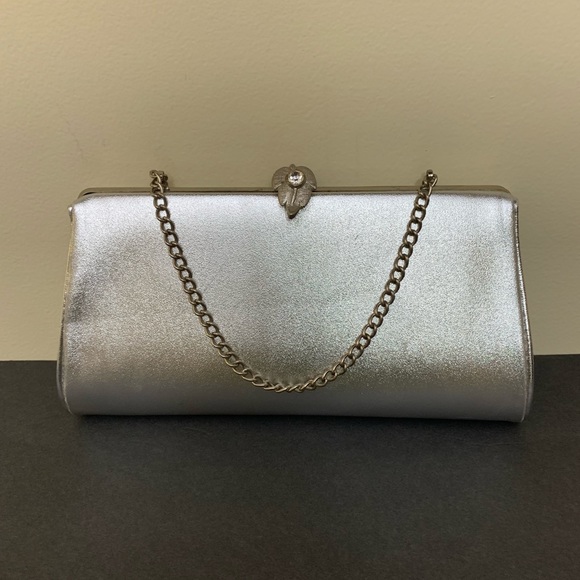 Bags | Vtg Metallic Silver Clutchpusrse | Poshmark